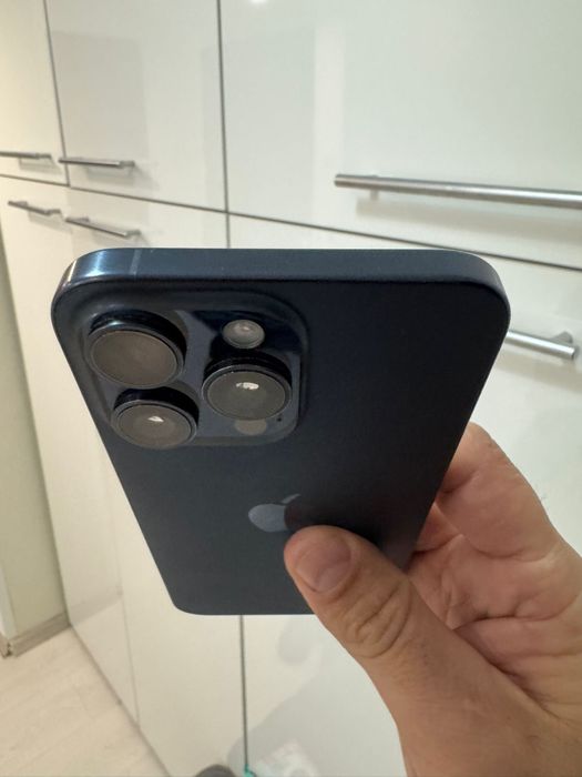 Iphone 15 PRO MAX 256gb baterie 90% Targu Jiu • OLX.ro