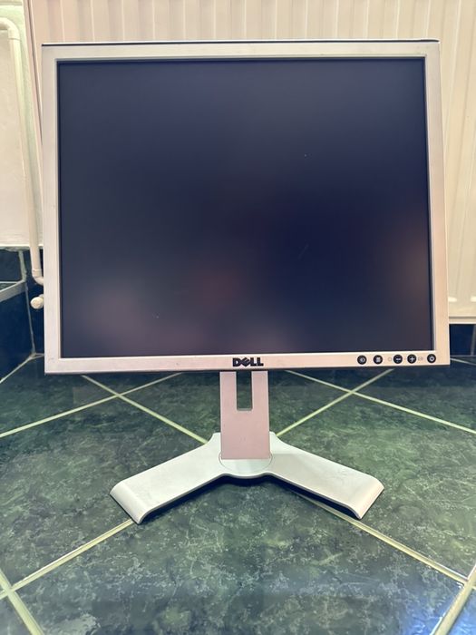 Monitor Dell 1908FPt, 19 inch, LCD, 5ms, DVI, VGA Fantanele • OLX.ro
