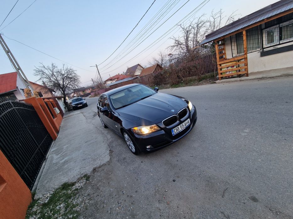 Bmw e90 320 automata Gaesti • OLX.ro