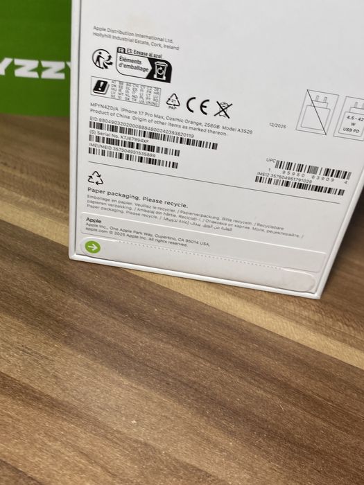 IPhone 17 Pro Max • 256 GB • Cosmic Orange Suceava • OLX.ro