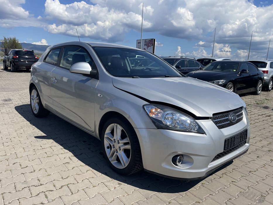 Kia Pro Ceed 1.6i/126hp/G4FC,На части с. Долни Богров • OLX.bg