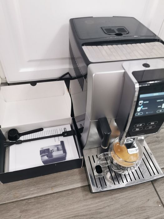 Espressor Delonghi Dinamica Plus Oradea • OLX.ro