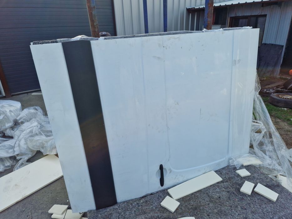 Usa culisanta mercedes sprinte w906 model inalt Francesti-Coasta • OLX.ro