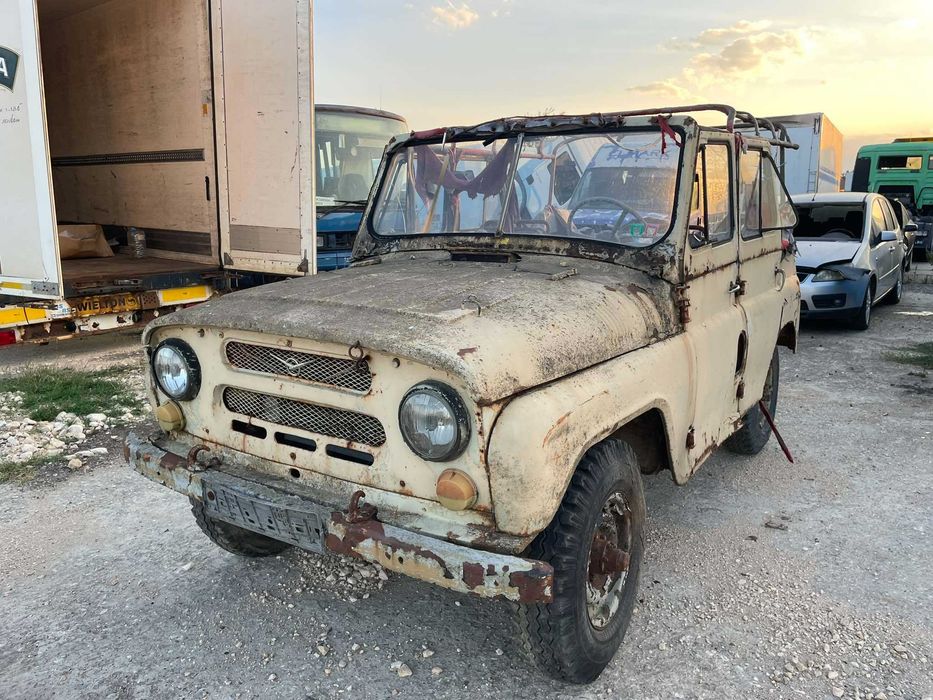 Uaz 469 уаз 469 цял за части гр. Добрич в.з. Лозята • OLX.bg
