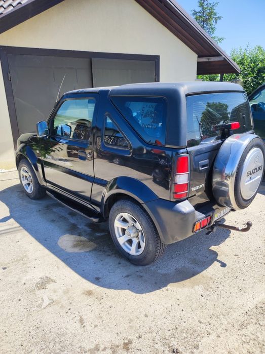 Suzuki Jimny 4x4 Iasi • OLX.ro