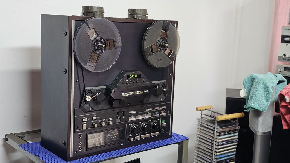 Magnetofon Teac X-2000R cu naburi și capac de praf Ploiesti • OLX.ro