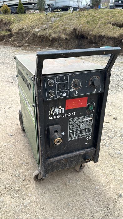 Aparat de sudura esab fronius migatronic kemppi selco cebora etc ...