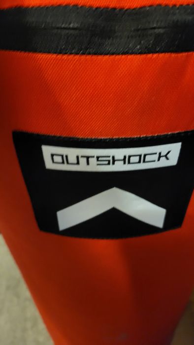 Sac box Outshock 14kg Bucuresti Sectorul 1 • OLX.ro