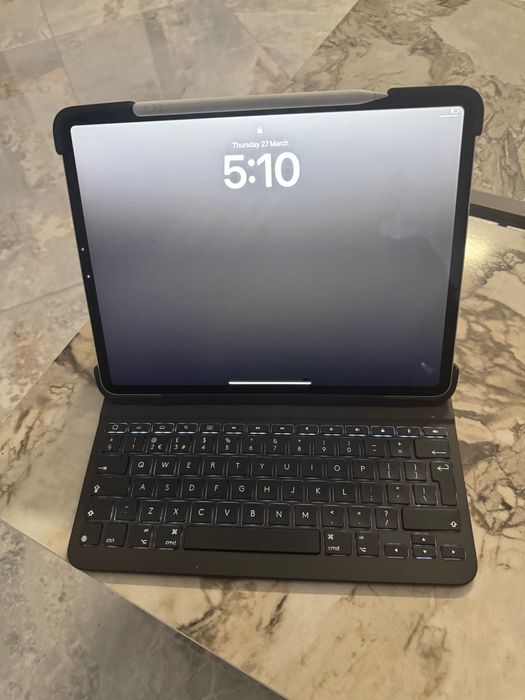 Silver ipad pro 12.9 inch 128gb Wi-Fi + Cellular гр. Пловдив Младежки Хълм • OLX.bg