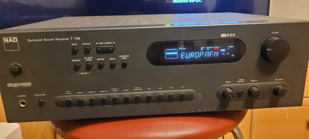 NAD T750 amplituner 5+1 Ramnicu Valcea • OLX.ro
