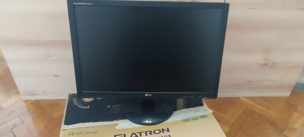 Монитор LG Flatron w 2242s 22" гр. Димитровград • OLX.bg