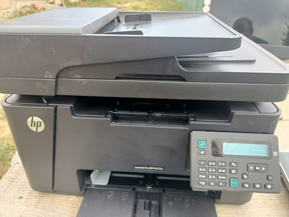 Imprimanta scanner multifunctionala HP, aproape noua, cartus full Iasi ...