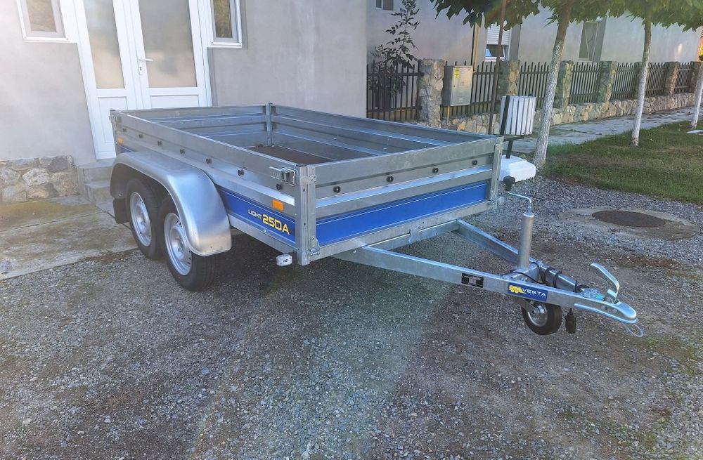 De Vânzare Remorcă Nou 2 AXE / Cat B CARTE RAR CIV / An 2025 Siria • OLX.ro