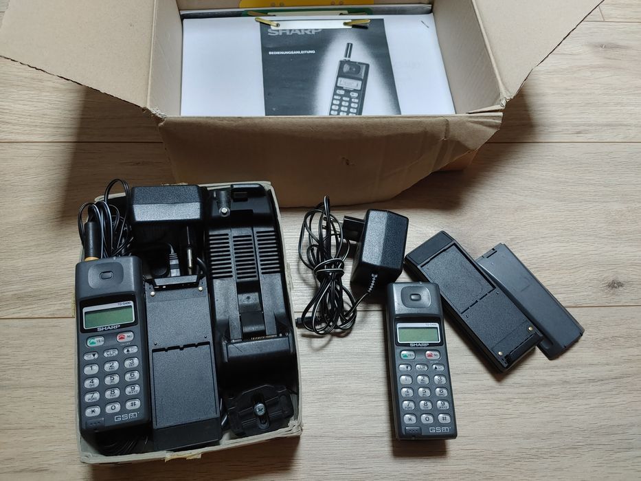 Telefon Colectie Sharp TQ-G400 Necodat Model RAR + CarKitt Handsfree ...