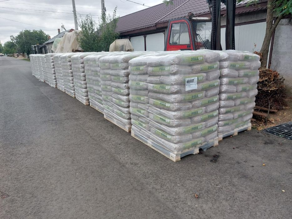 Peletii clasa A, sac 15 kg Poroschia • OLX.ro