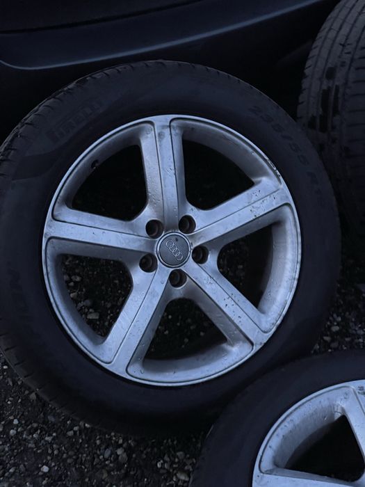 Jante Audi Q5 R19 + Anvelope Pirelli 235/55/19 aproape NOI Feleacu • OLX.ro