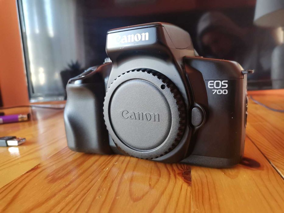 Canon EOS 700 лентов фотоапарат гр. София 7-ми 11-ти километър • OLX.bg