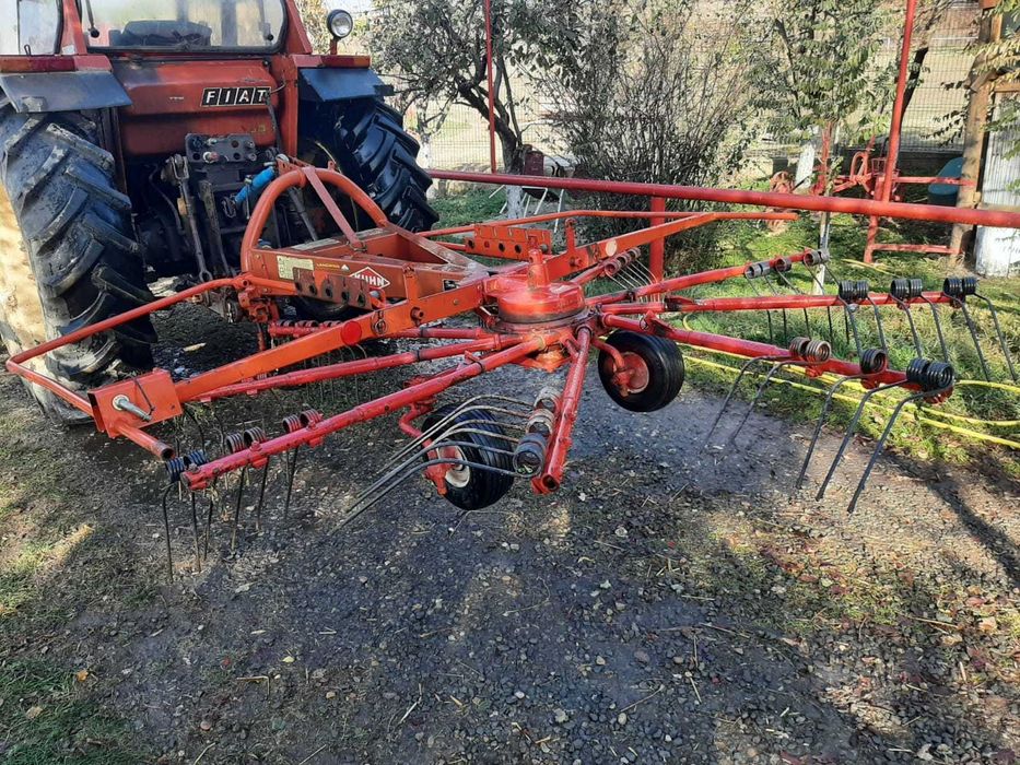 Vand grebla Kuhn de adunat fan Arad • OLX.ro