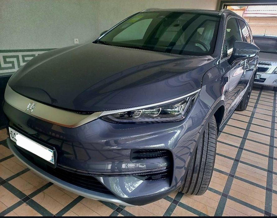 Sro'chna prodayotsya Li 9 ni o'rniga BYD TANG 700 KM 2022 YIL 35.000 ...