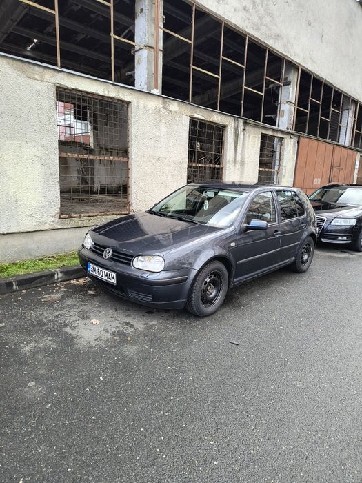 Golf 4 1.6 automat Satu Mare • OLX.ro
