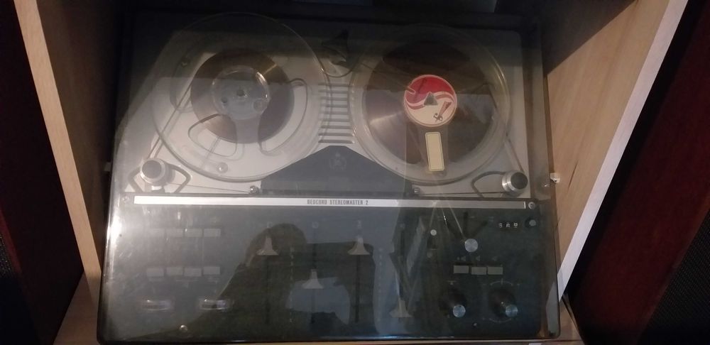 Magnetofon Bang&Olufsen - Beocord Stereomaster 2, cu boxe Domnesti • OLX.ro