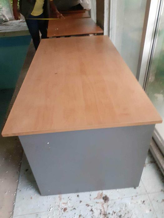 Бюра, етажерки - различни модели и размери гр. София в.з. Малинова долина • OLX.bg