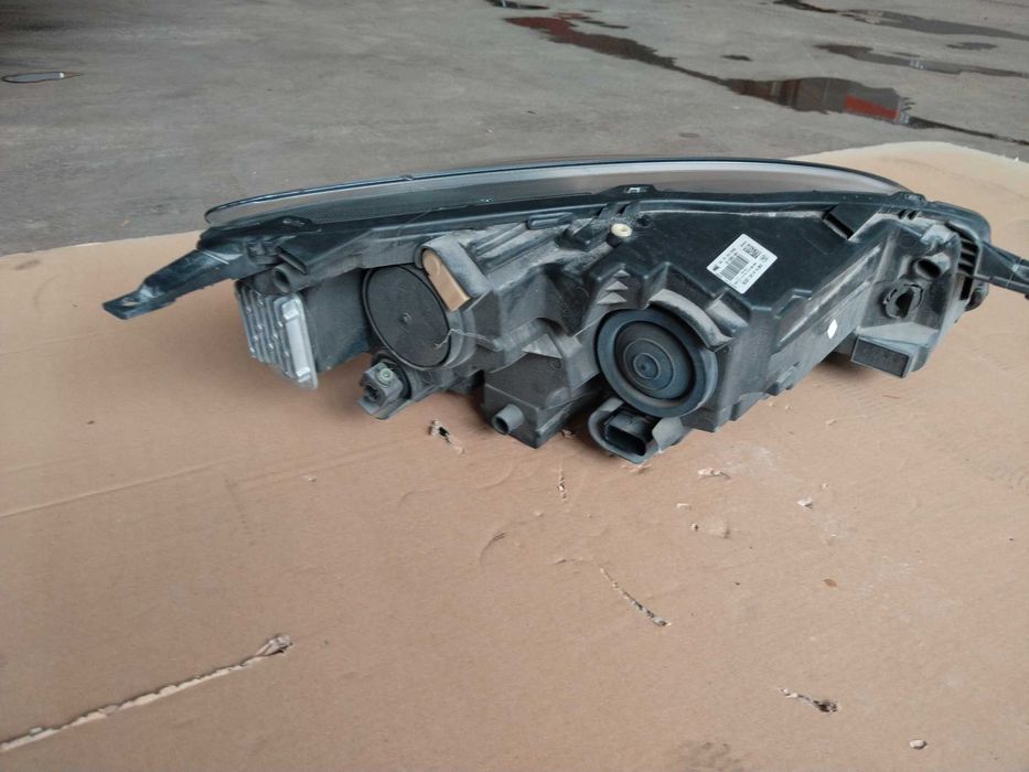 Far Ford Kuga 3 Led lv4b-13e015-cd Bucuresti Sectorul 1 • OLX.ro