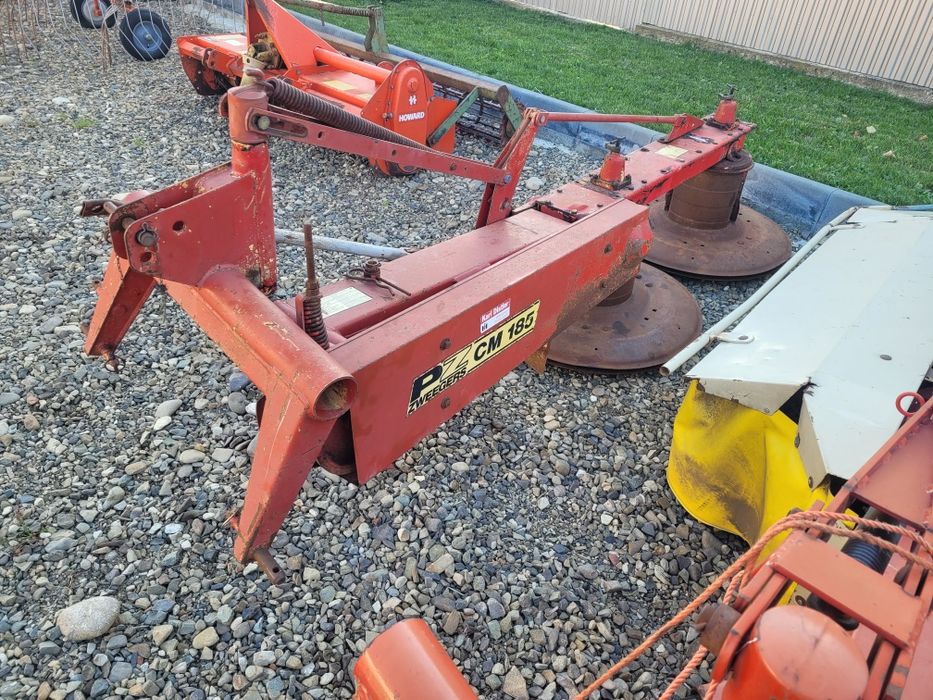 Vând cositori Pz 185 Vicovu de Sus • OLX.ro