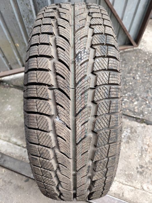 Anvelopa 225 65 r16 C iarna nefolosita Bragadiru • OLX.ro