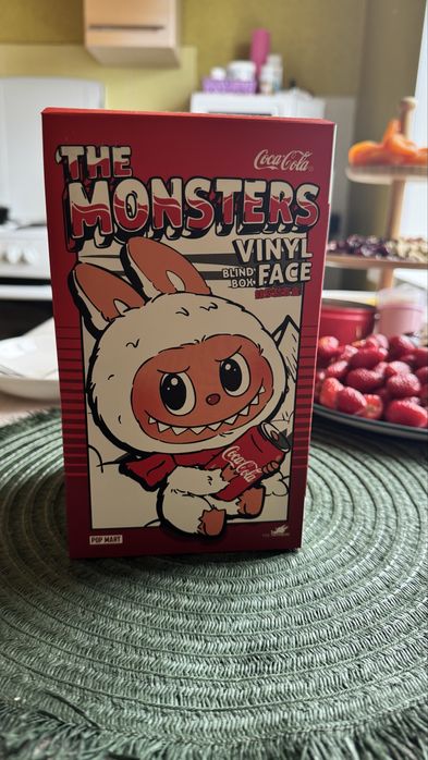 Лабубу Coca-Cola 5000 тг - Куклы и аксессуары Темиртау на Olx