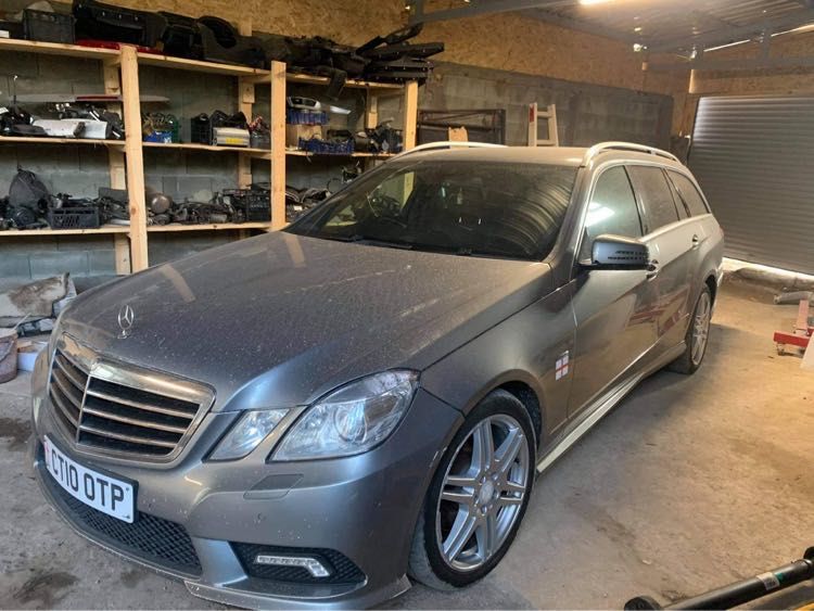 Mercedes W212 На Части OM651 E220 AMG Pack гр. Карлово • OLX.bg