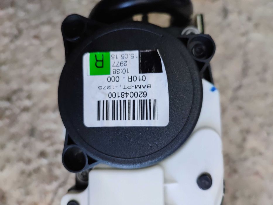 Предни колани Mercedes W212 W204 Facelift Мерцедес Е C класа Фейслифт ...