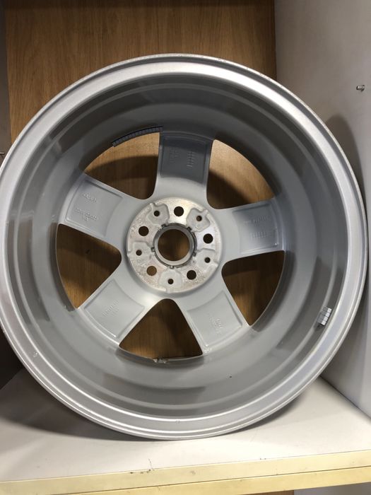 Jante aliaj Volkswagen,Skoda,Audi R17 Ploiesti • OLX.ro