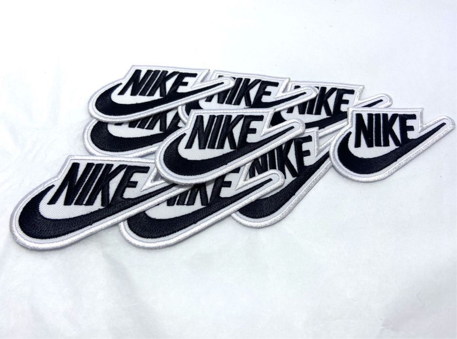 Patch-uri/embleme brodate nike, jordan, TNF, orice culoare set 10 buc ...