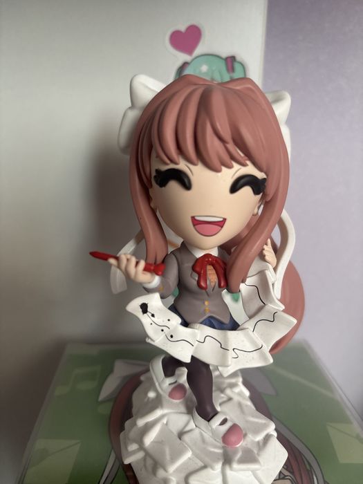 Youtooz фигурка на Monika от DDLC+ гр. Враца Квартал 103 • OLX.bg