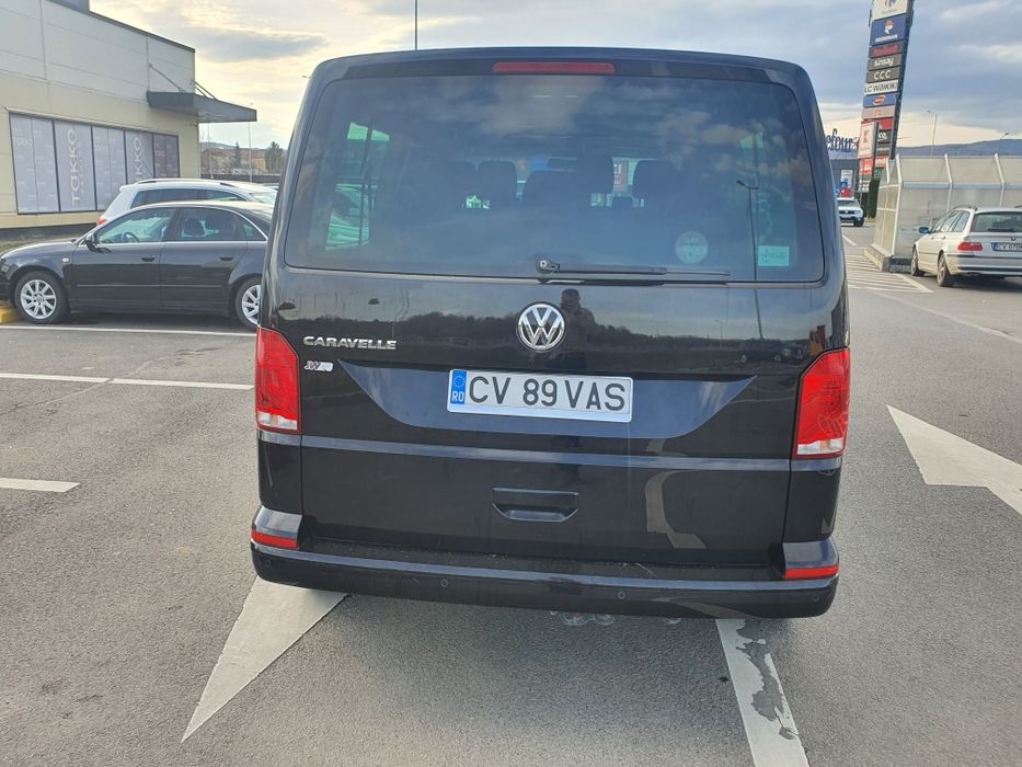 Volkswagen Caravelle 2.0 tdi 8+1locuri Bretcu • OLX.ro