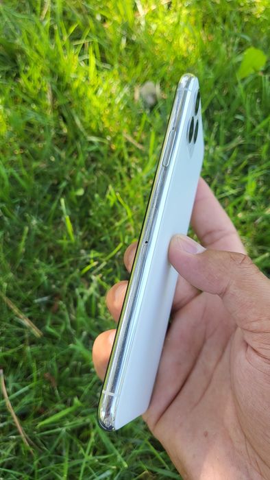 Iphone 11 Pro Max 256Gb oq rang srochniga: 219 у.е. - Мобильные телефоны Ташкент на Olx
