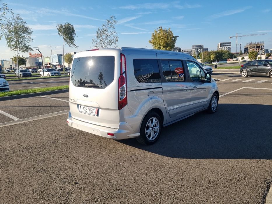 Ford Tourneo Connect 7 locuri Oradea • OLX.ro