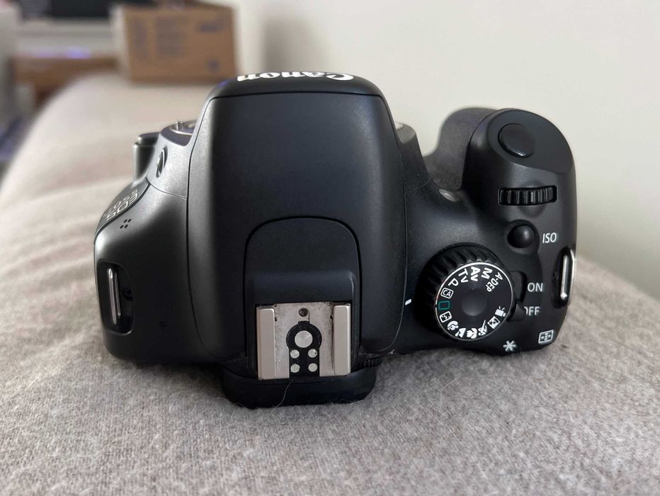 Canon EOS 550D body DSLR, stare foarte bună, fără baterie Iasi • OLX.ro
