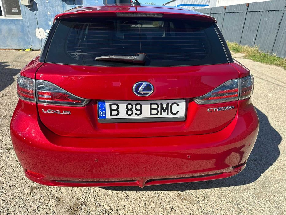 De vanzare Lexus CT 200H 1.8 + HYBRID Bucuresti Sectorul 2 • OLX.ro