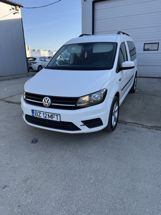 VW CADDY 7 locuri MAXI Buzau • OLX.ro