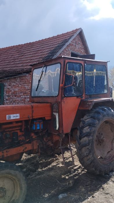 Vindem tractor u650 Cutina • OLX.ro