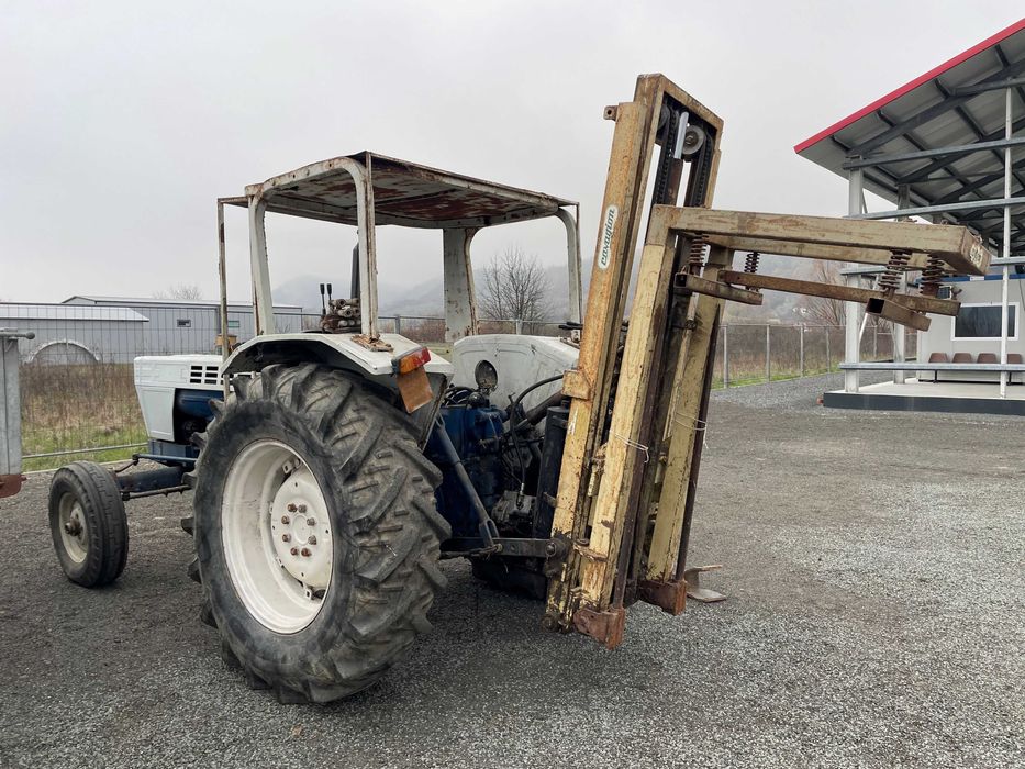 Tractor Lamborghini, 4 pistoane, 84cp, Agrotab Maramures Cicarlau • OLX.ro