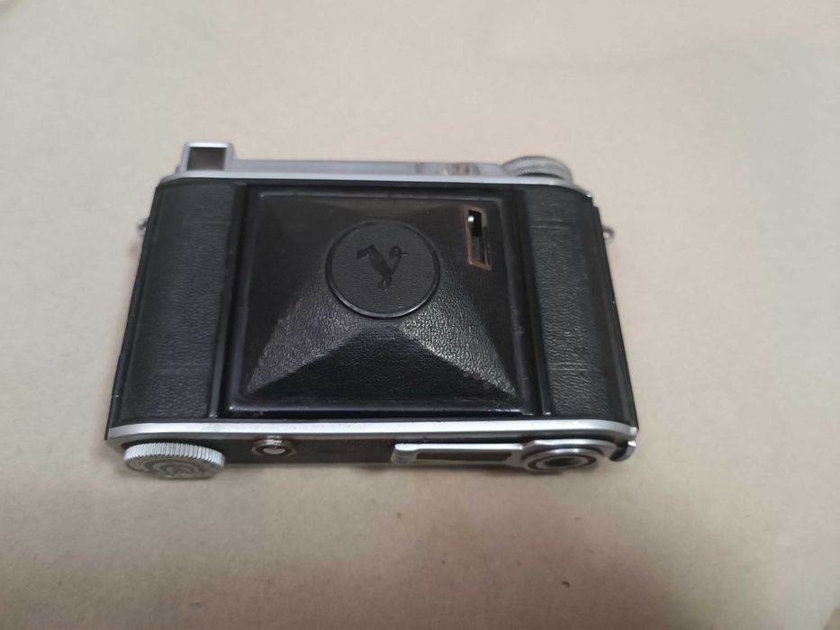 Aparat foto vechi VOIGTLANDER BESSA Voigtar 75 Milisauti • OLX.ro