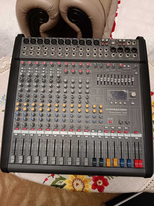 Dynacord Powermate 1000-3 Targoviste • OLX.ro