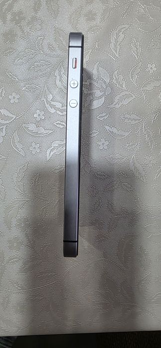 Iphone 5 SE 64gb Galati • OLX.ro