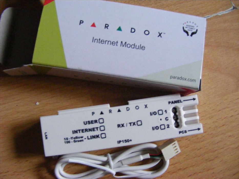 Comunicator IP pentru alarme PARADOX IP150+ (Aplicatie Insight Gold ...