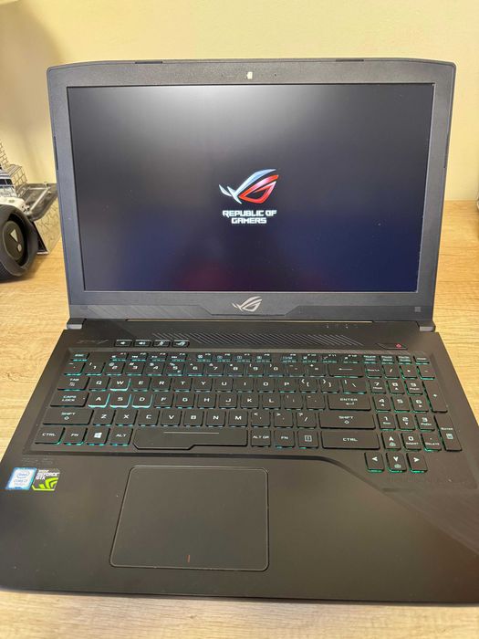Laptop Asus ROG GL503VD - i7 - 7700HQ, GTX 1050, 16GB RAM Bucuresti ...