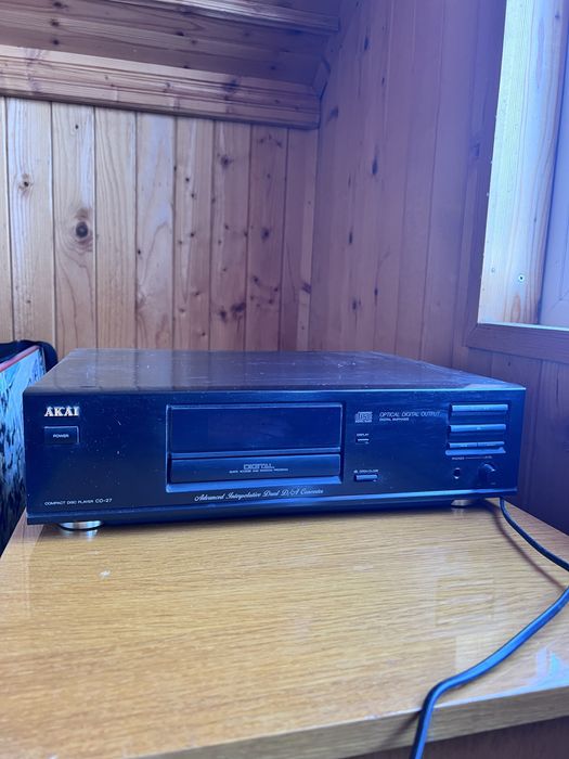 AKAI CD/DVD плейър гр. София в.з. Беловодски път • OLX.bg