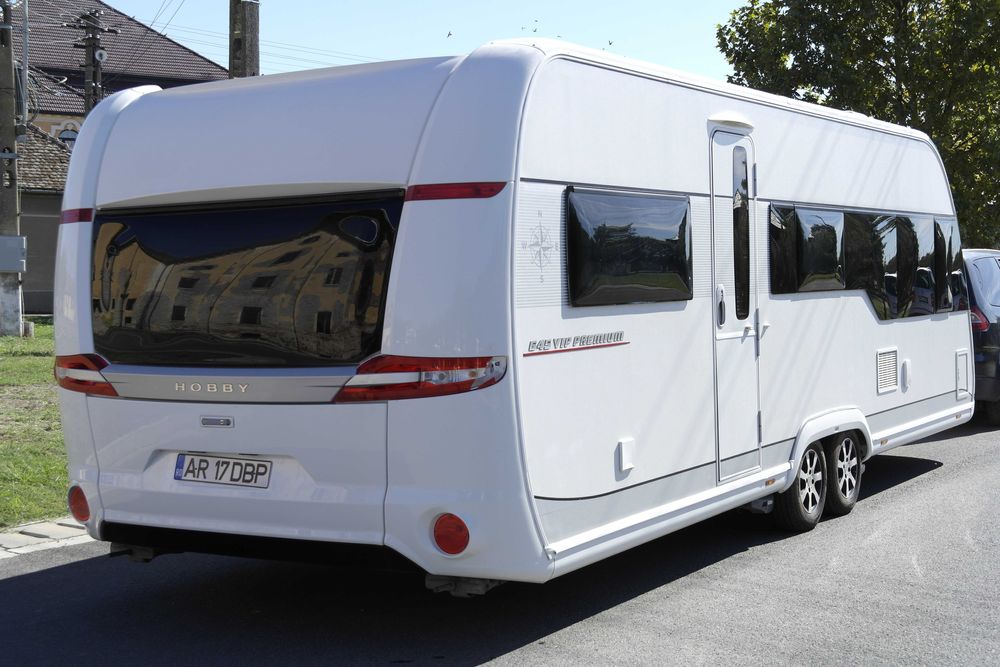 Rulota / Caravana Hobby Vip 645 an 2014 INMATRICULATA RO Arad • OLX.ro